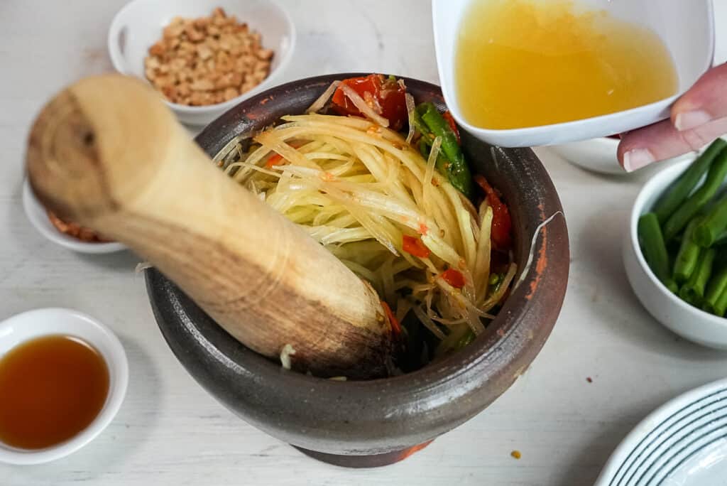 Green Papaya Salad | Som Tum Thai | ส้มตำไทย - Rachel Cooks Thai