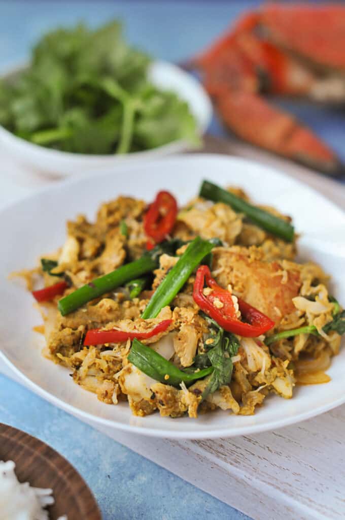 Thai Curry Crab Stir Fry (Pad Pong Karee) - Rachel Cooks Thai