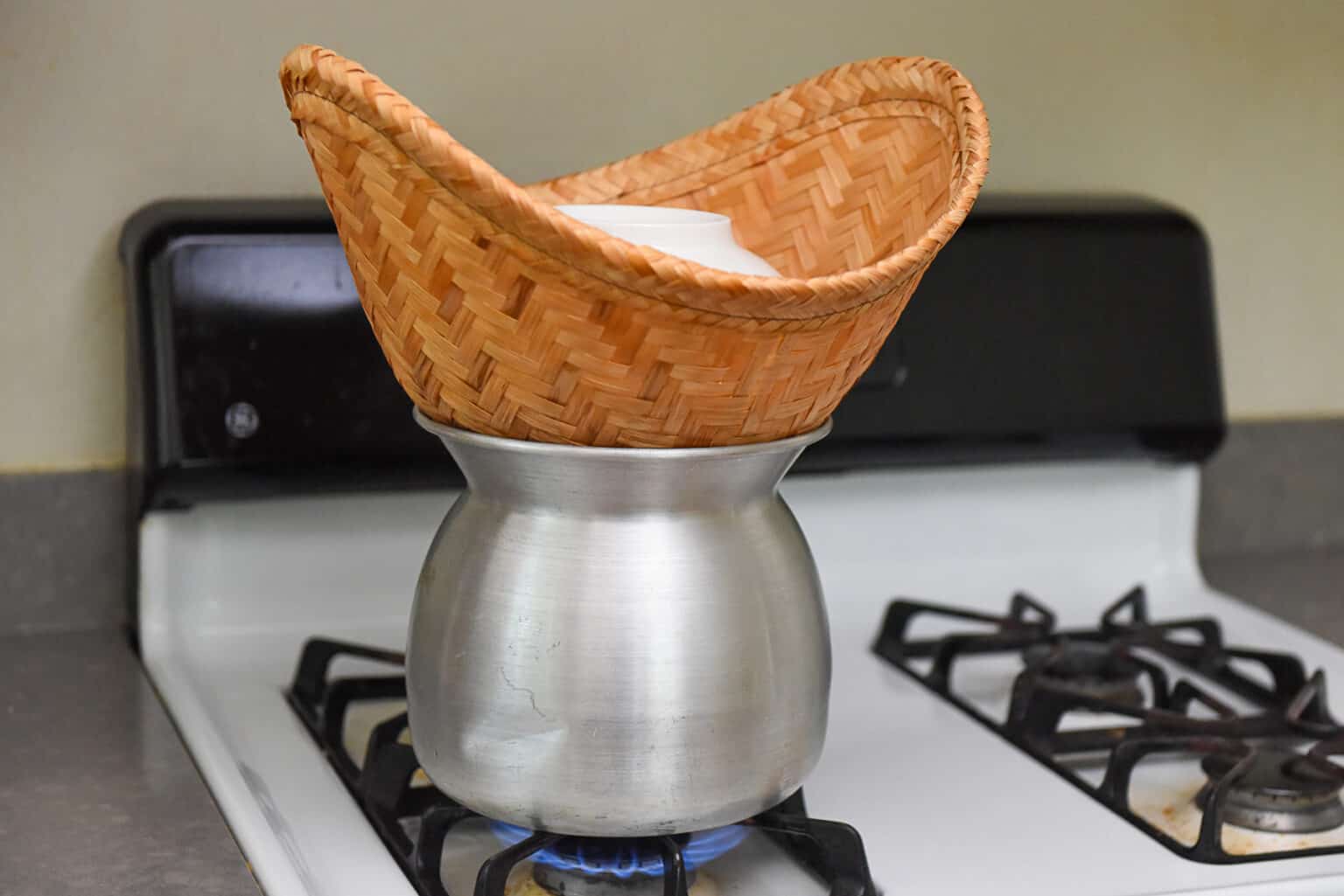 HOW TO: Make Thai Sticky Rice - Rachel Cooks Thai