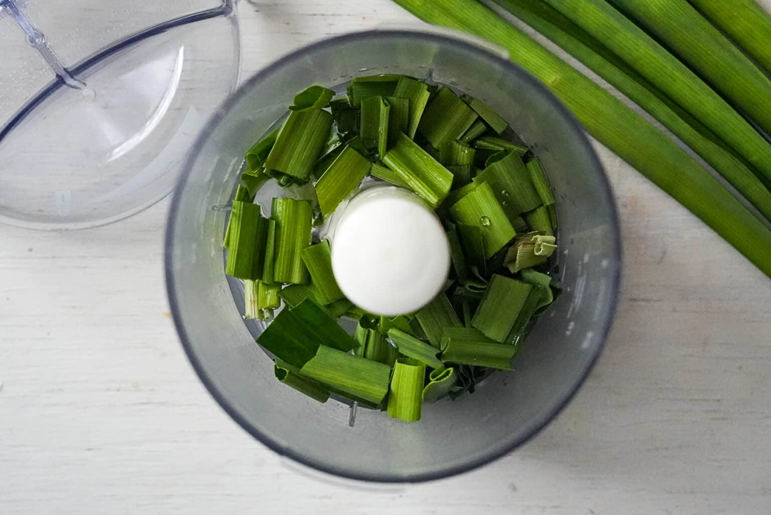 Pandan Leaves | Bai Tuey | ใบเตย - Rachel Cooks Thai